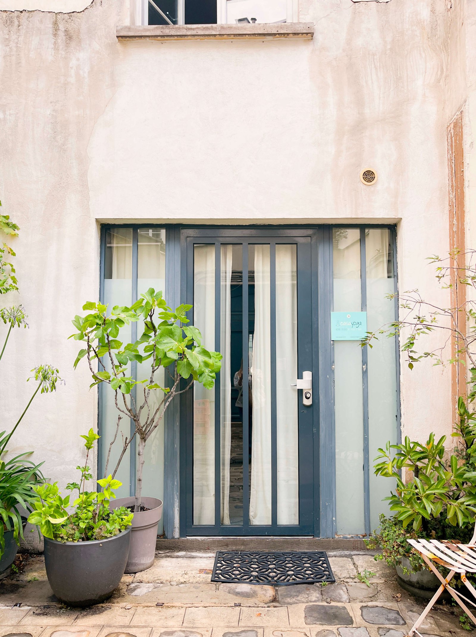Studio YAY Vinaigriers - Cours de Yoga Paris 10 - Yay Yoga