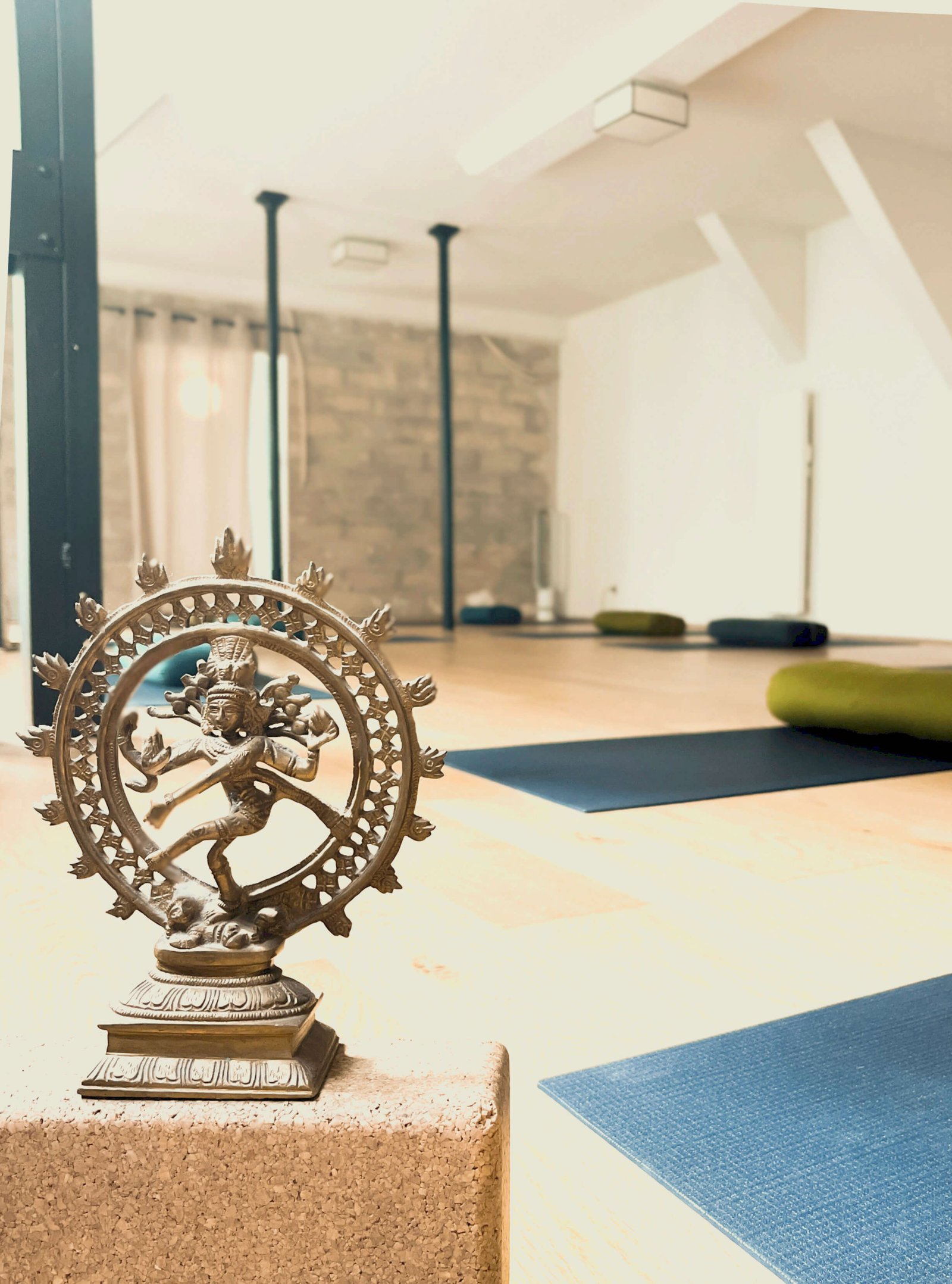 Studio YAY Vinaigriers - Cours de Yoga Paris 10 - Yay Yoga
